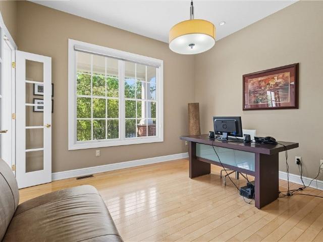 1219 Fairstead Ln, Pittsburgh, PA