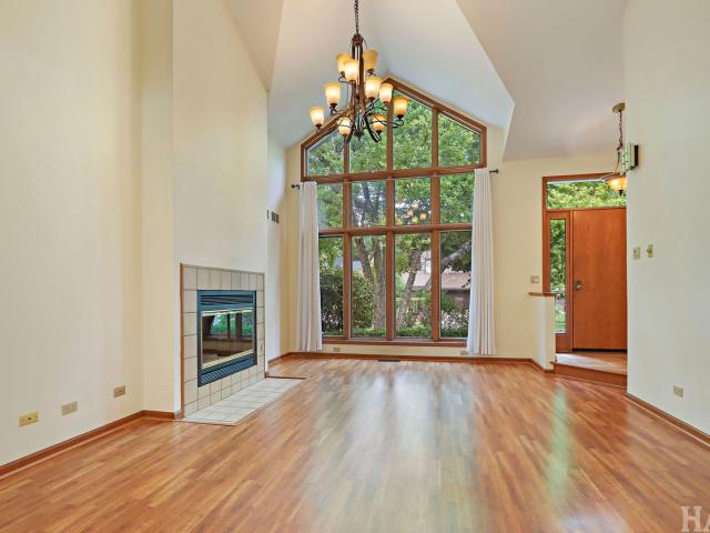 1219 Golf View Drive