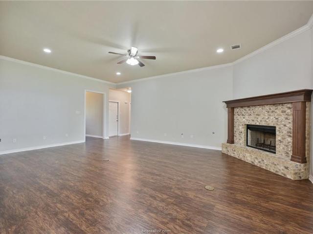 1219 Harrisonburg Lane
