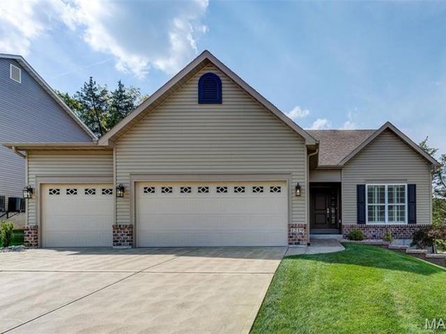 1219 John Ryan Ln, Manchester, MO 63021