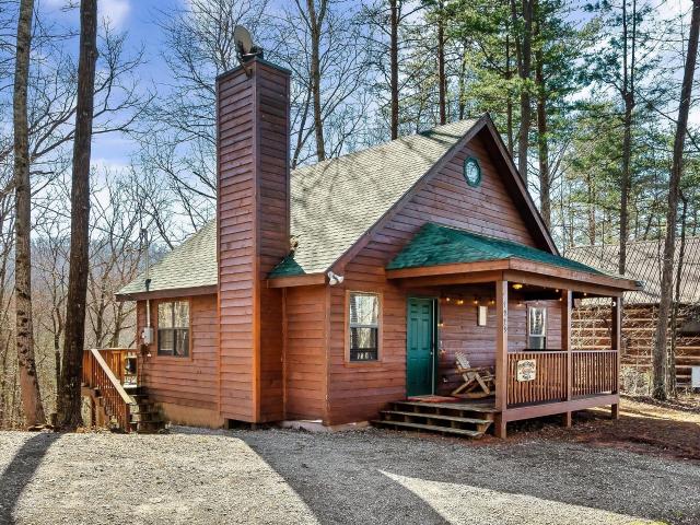 1219 Ski View Ln, Sevierville, TN 37876 | MLS #1532 | Compass