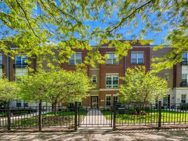 1219 W Grenshaw St, Chicago, IL 60607