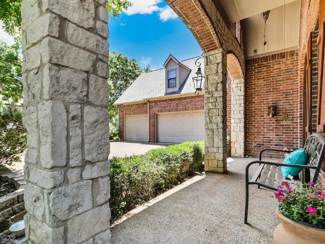 1219 Winding Brook Drive