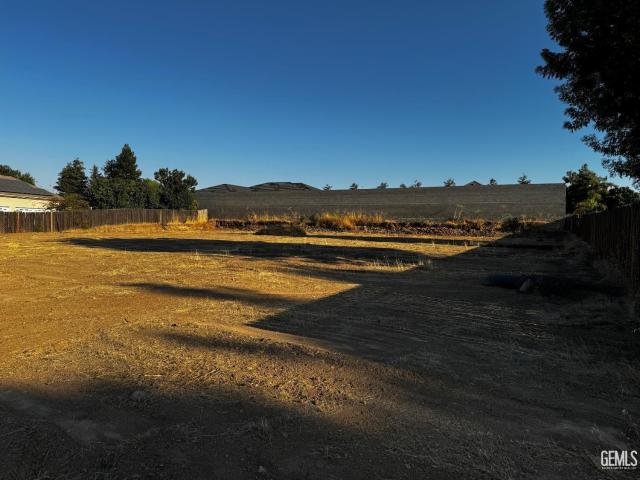 12103 Vista Montana Drive