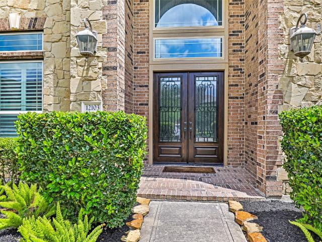12103 Chisel Ridge