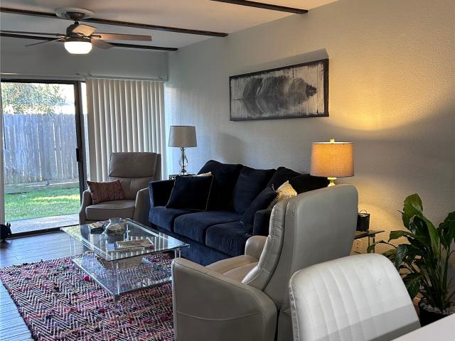 12100 Melville Dr, Unit 3, Montgomery, TX 77356 | MLS #27221