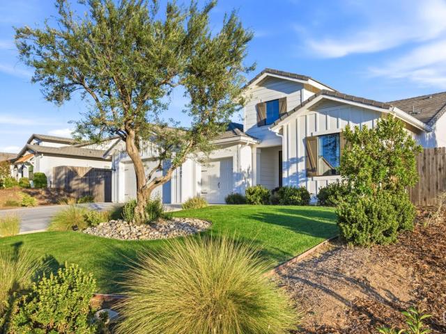 12101 Marquise Drive