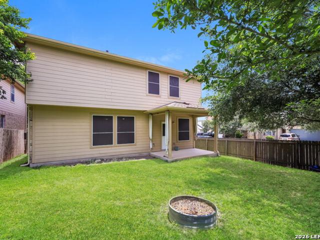 12102 Medina Mill
