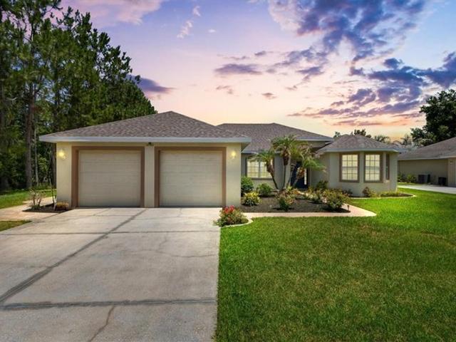 12107 Eagle Point Ct, Leesburg, FL 34788