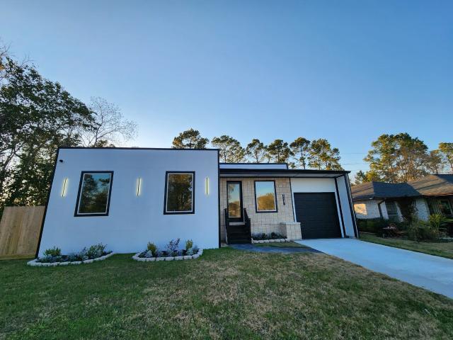 12107 Haroldson Forest Dr, Houston, TX 77044 | MLS #68615 | Compass