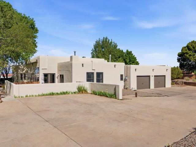 12107 Holly Ave NE, Albuquerque, NM 87122