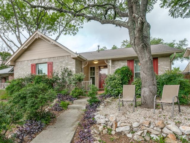 12107 Magnolia Blossom, San Antonio, TX 78247 | MLS #1946 | Compass