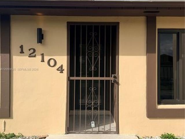 12104 SW 110th Street Cir S, Miami, FL 33186