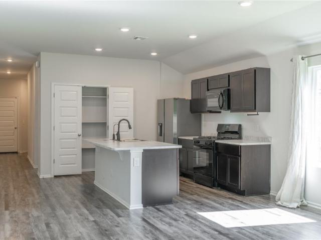 12104 SW 33rd Street