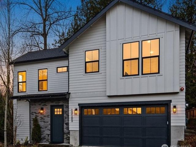 12105 NE 105th St, Kirkland, WA 98033