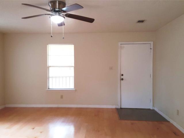 12105 Old County Road