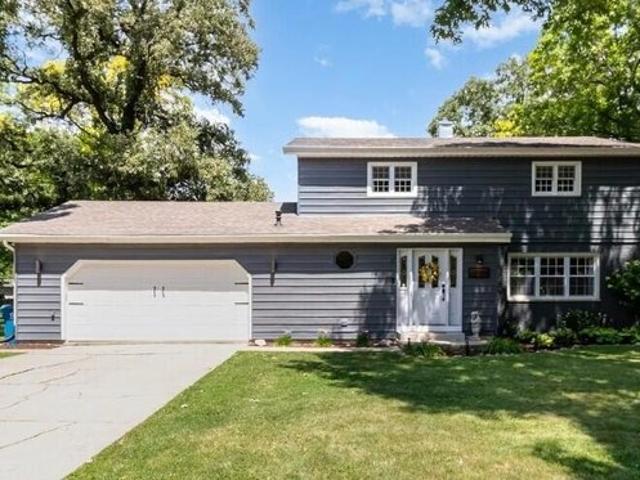 12106 W 94th Pl, Saint John, IN 46373