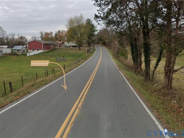 12106 Folly Ln, Lovettsville, VA 20180 | MLS #2610 | Compass