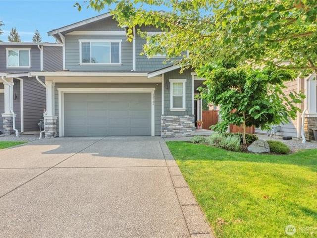 12106 nd Street Ct E, Puyallup, WA 98374