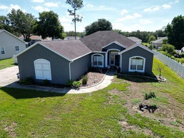 12106 Palm St, San Antonio, FL 33576