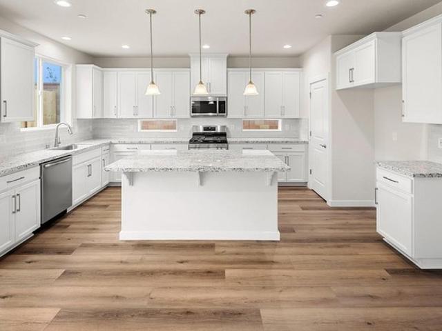 12108 Hetch Hechy Dr, Rancho Cordova, CA 95742