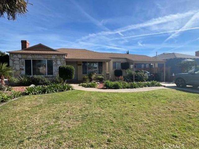 12108 Muriel Dr, Lynwood, CA 90262