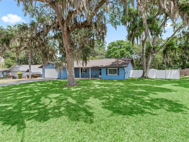 12109 SE 61st Ct, Belleview, FL 34420 | MLS #G5111 | Compass