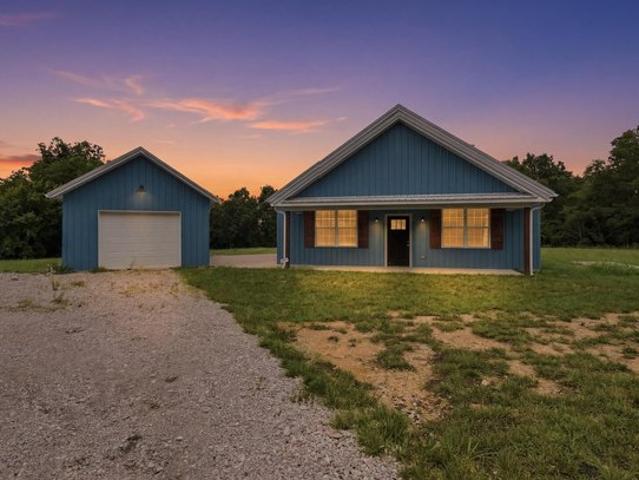 1210 Mountain Island Rd, Corinth, KY 41010