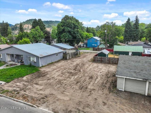 1210 N 10th St, Coeur D'Alene, ID 83814 | MLS #26 1025 | Compass
