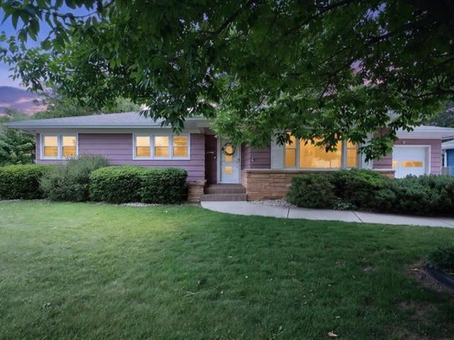 1210 N Randall Ave, Janesville, WI 53545