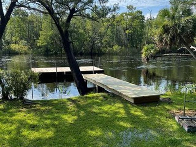 1210 NE Highway 51, Steinhatchee, FL 32359