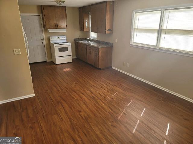 1210 Douglas Circle