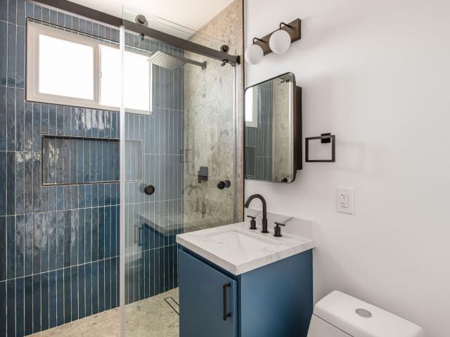 1210 Felspar St