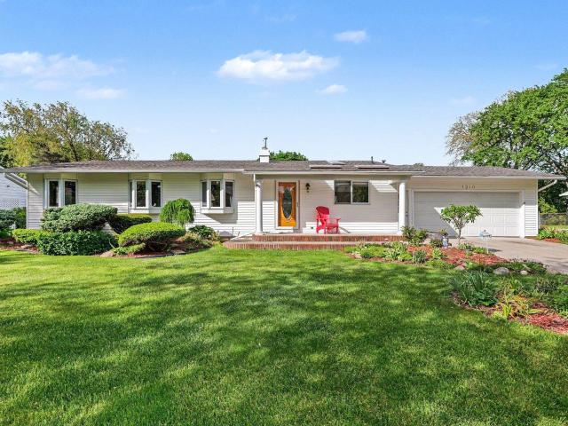 1210 Glenwood Drive