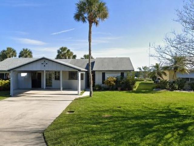 1210 Harbour Point Dr, Port Orange, FL 32127