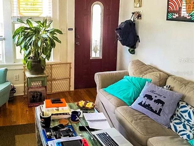 1210 Highland St S, St. Petersburg, FL 33701 | MLS #TB8438 | Compass