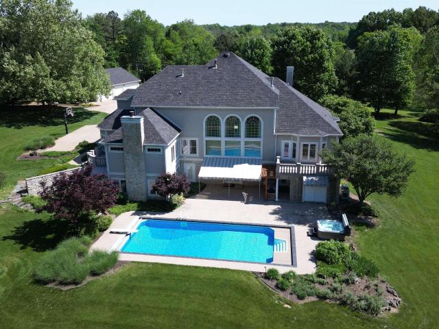 1210 Hoing Road