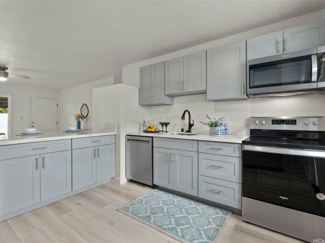1210 Hooli Cir, Pearl City, US, HI