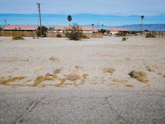 1210 Indian Ocean Ave, Thermal, CA 92274