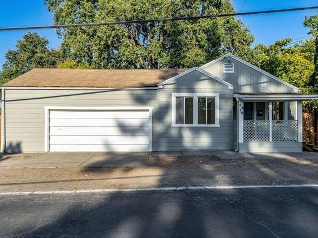 1210 Ridley Ave, Santa Rosa, CA 95401