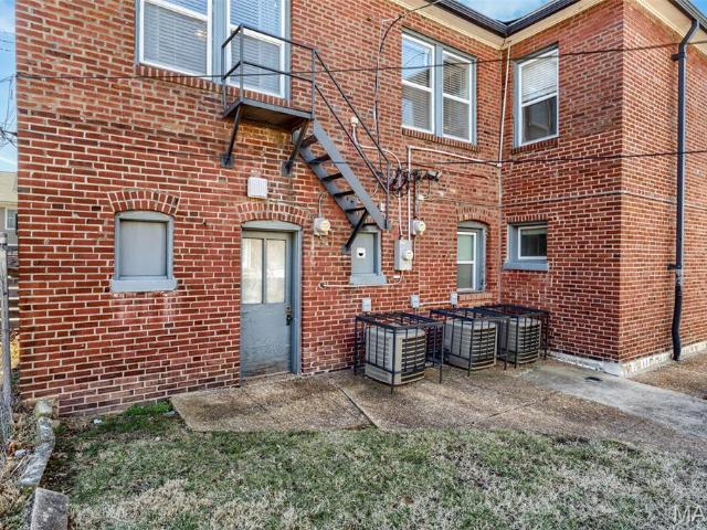 1210 S Newstead Ave, St. Louis, MO 63110 | MLS #26019
