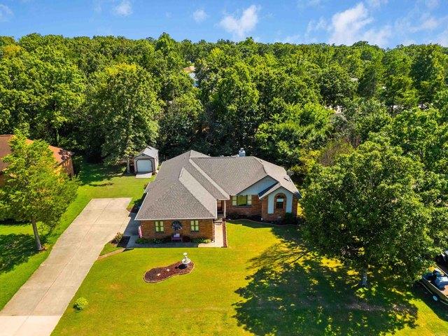 1210 Spring St, Mountain Home, AR 72653