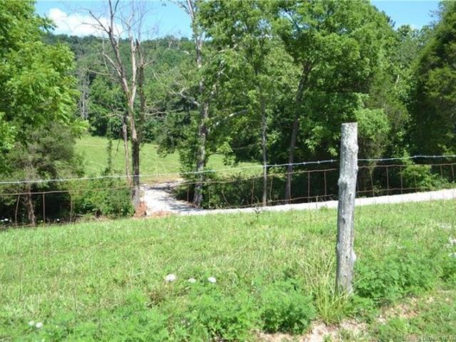 1210 Valley View Rd SW, Corydon, IN 47112