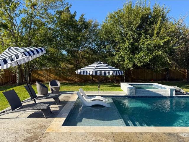 1210 Walton Drive