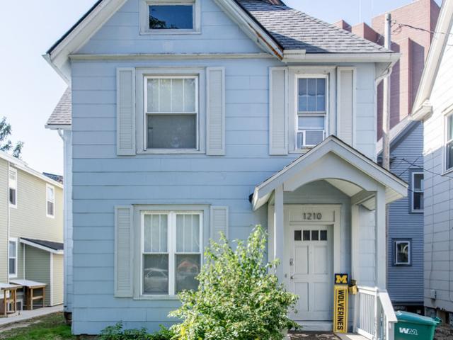 1210 Washtenaw Ct Single Bedroom Shared House