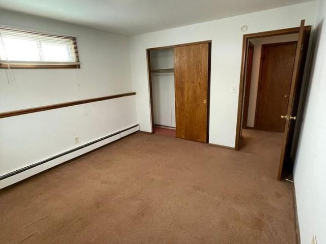 1210 1220 Cambridge St. Hopkins 1 Bedroom Apartment for Rent at 1210 1210/20 Cambridge St, Hopkins, MN 55343