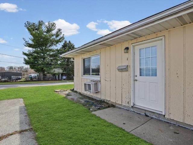 1210Major Studio Apartment for Rent at 1210 Major St, Normal, IL 61761