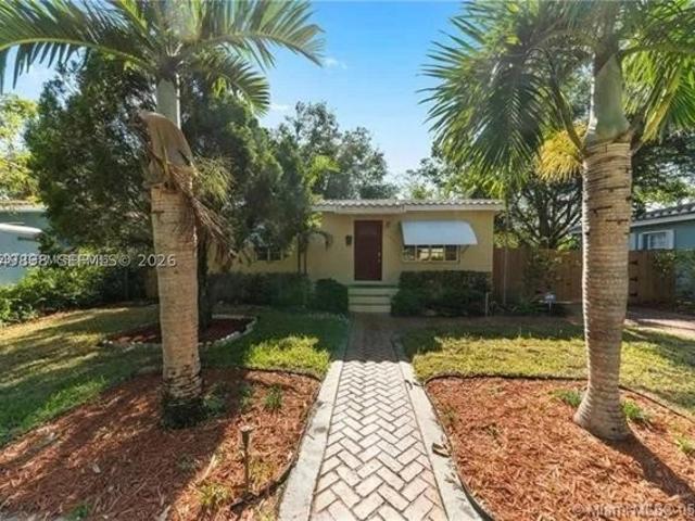 12110 NE 11th Pl, North Miami, FL 33161