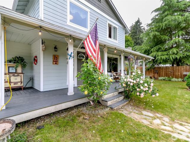 12111 th Avenue Ct E