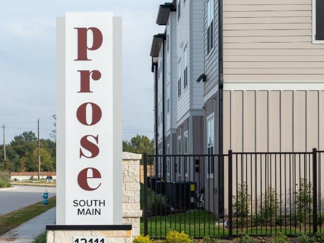 12111 Main Street 6204